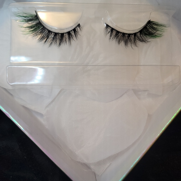 No Brand | Makeup | Dramatic Mink Lash Green | Poshmark